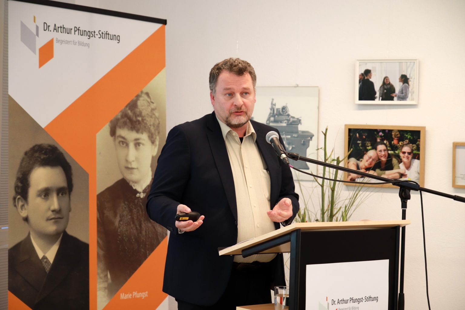 IMG_5120a - Dr. Arthur Pfungst-Stiftung
