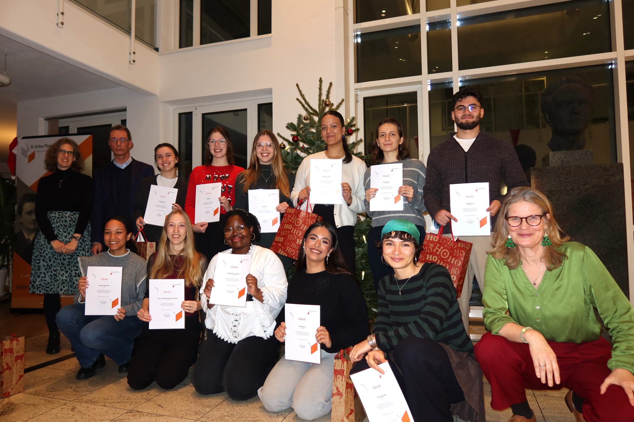 Weihnachtsfeier 2025 - Dr. Arthur Pfungst-Stiftung